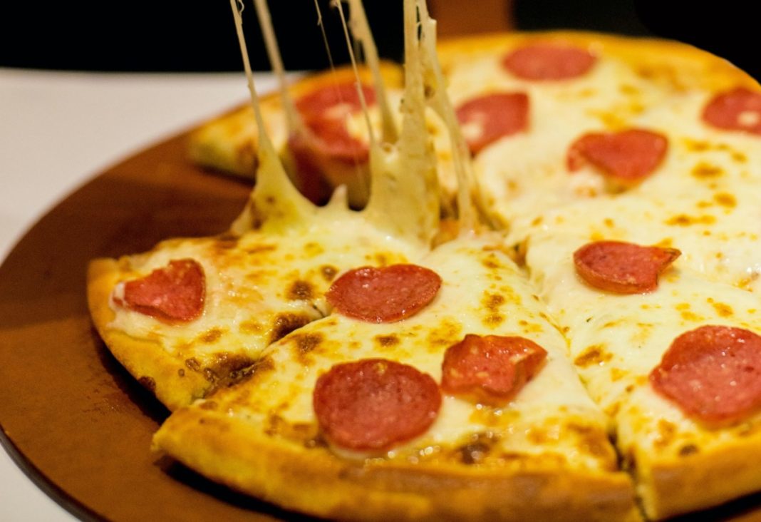 Can You Put Too Much Cheese on a Pizza? - foodisinthehouse.com