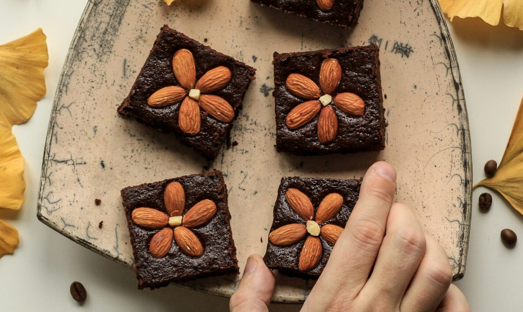 It's Probably Best to Avoid Nuts With Your Desserts - foodisinthehouse.com