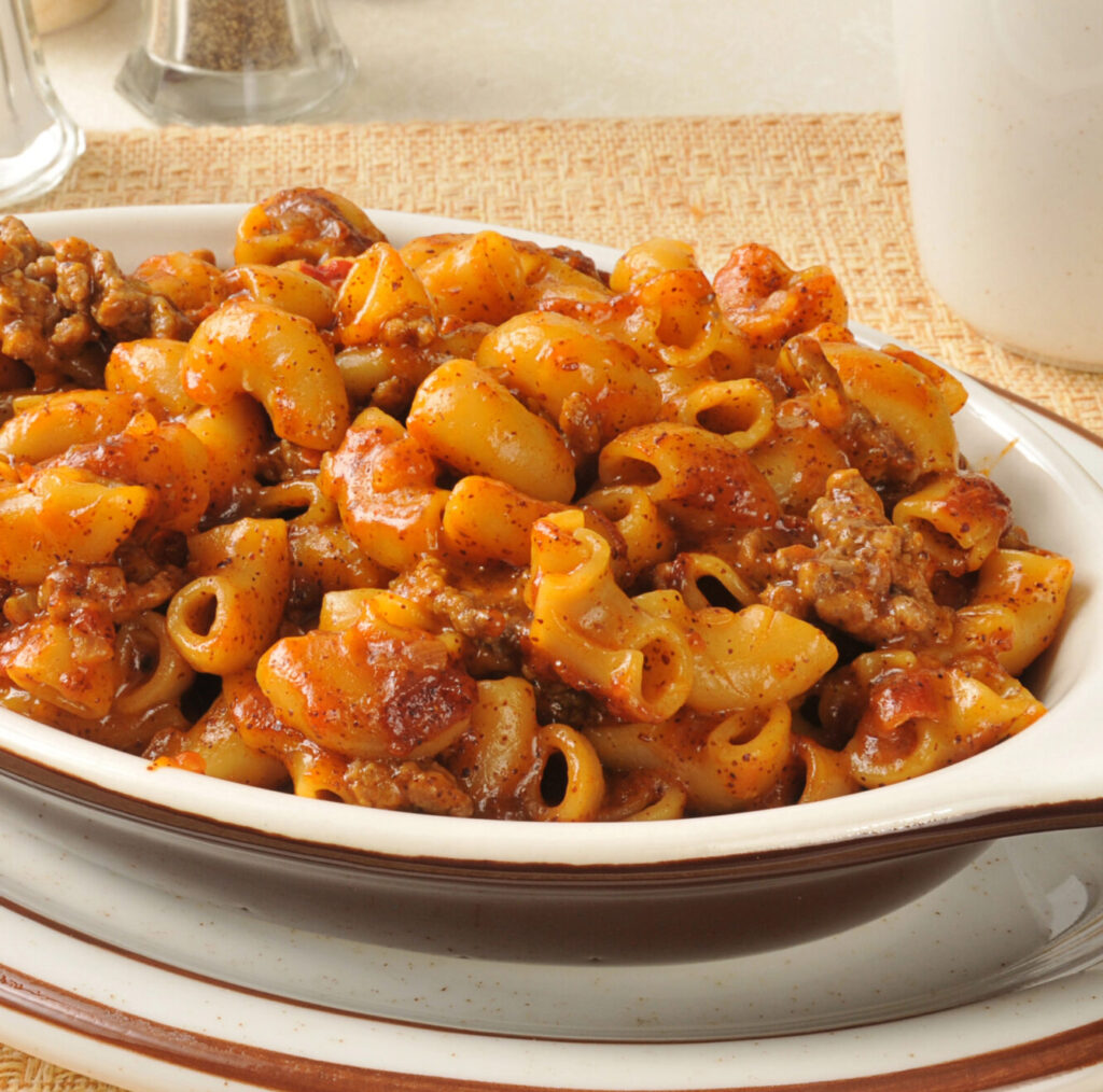 Easy Homemade Cheeseburger Pasta Recipe - foodisinthehouse.com